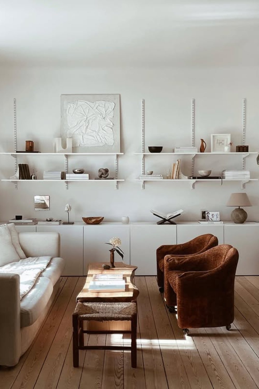 21 Floating Shelves Ideas for Living Room in 2026 – Styli Casa