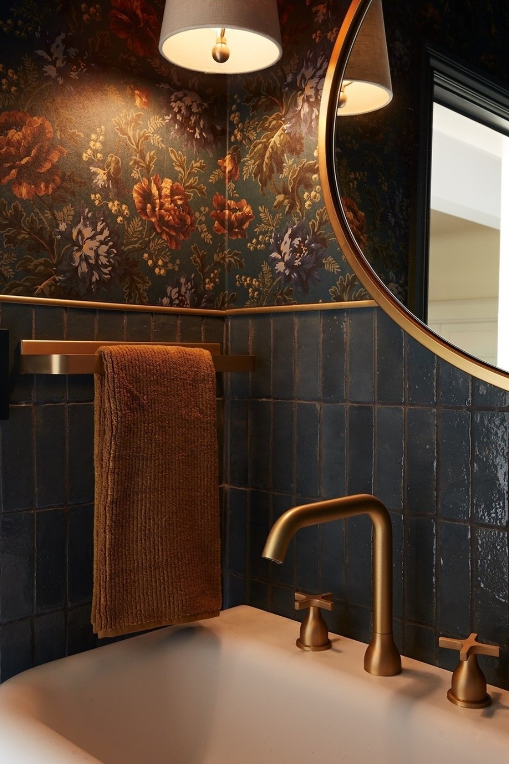 23 Moody Bathroom Ideas for 2026 – Styli Casa